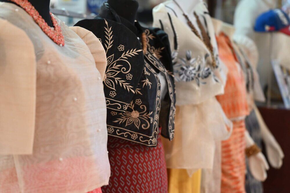 Where to buy Barong Tagalog and ternos in Canada - Mabuhay Canada